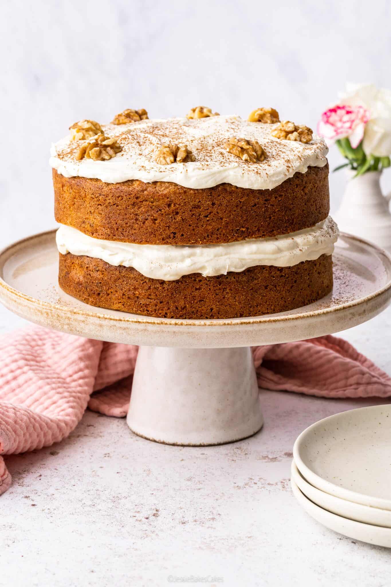 Millionaire's Shortbread (step-by-step picture recipe) - Jessie Bakes Cakes