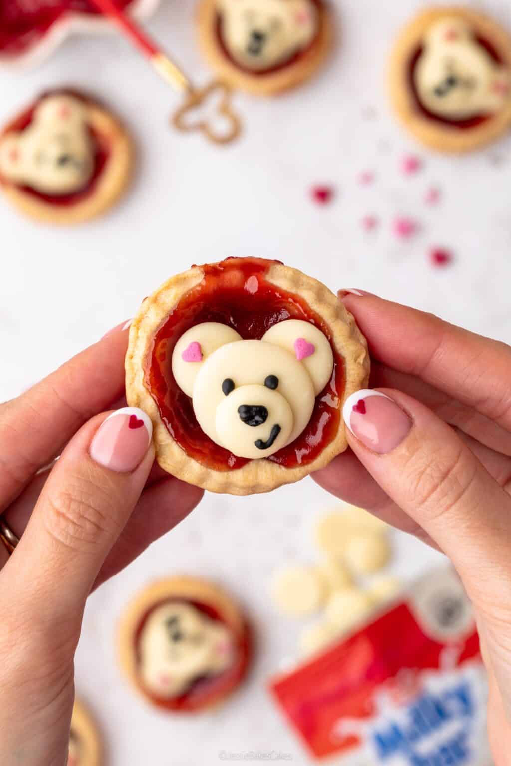 Bear Hug Jam Tarts - Jessie Bakes Cakes