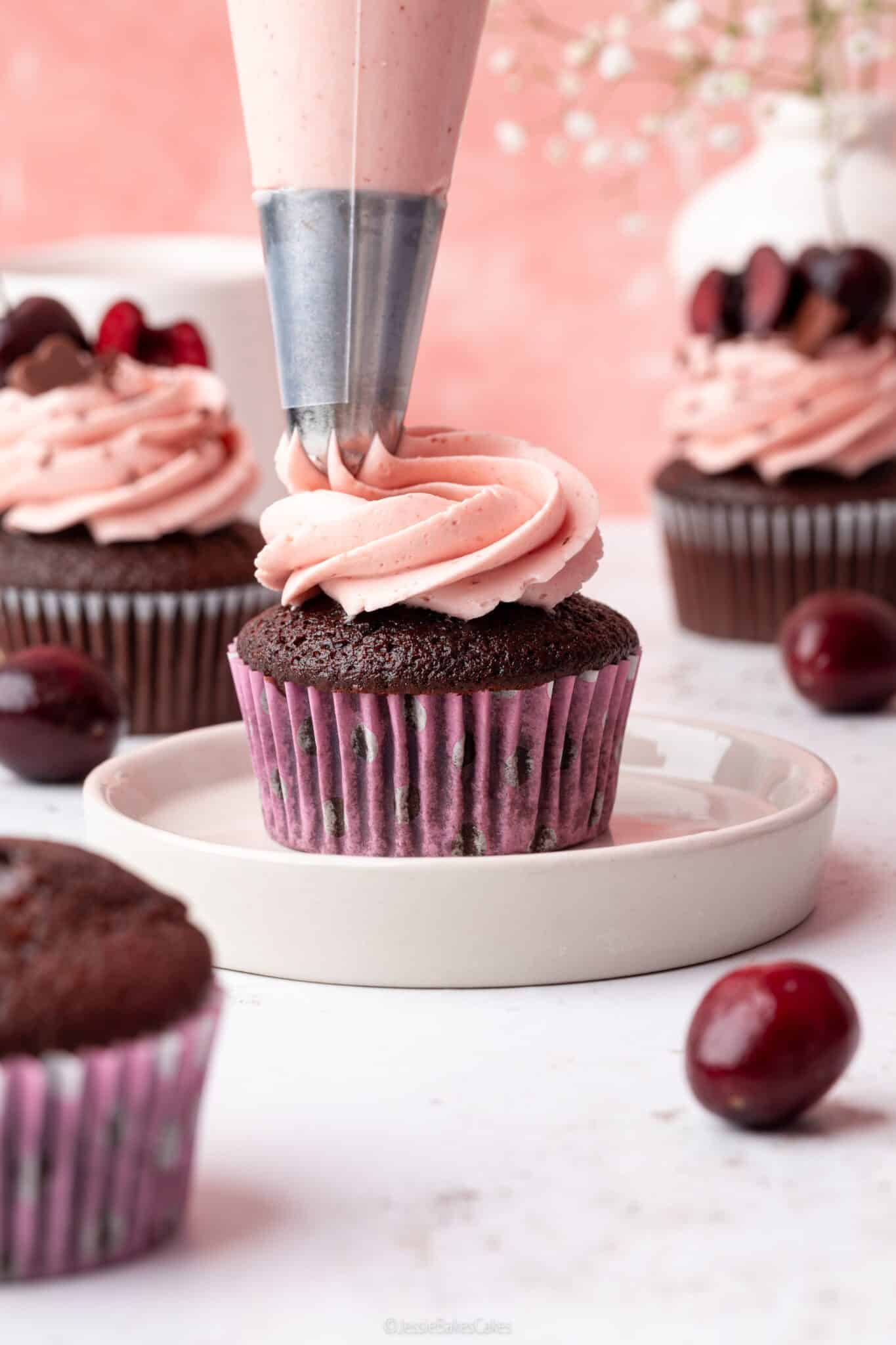 How to Make Buttercream (the complete guide) - Jessie Bakes Cakes