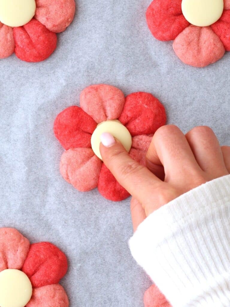 Blossom Flower Cookies - Jessie Bakes Cakes