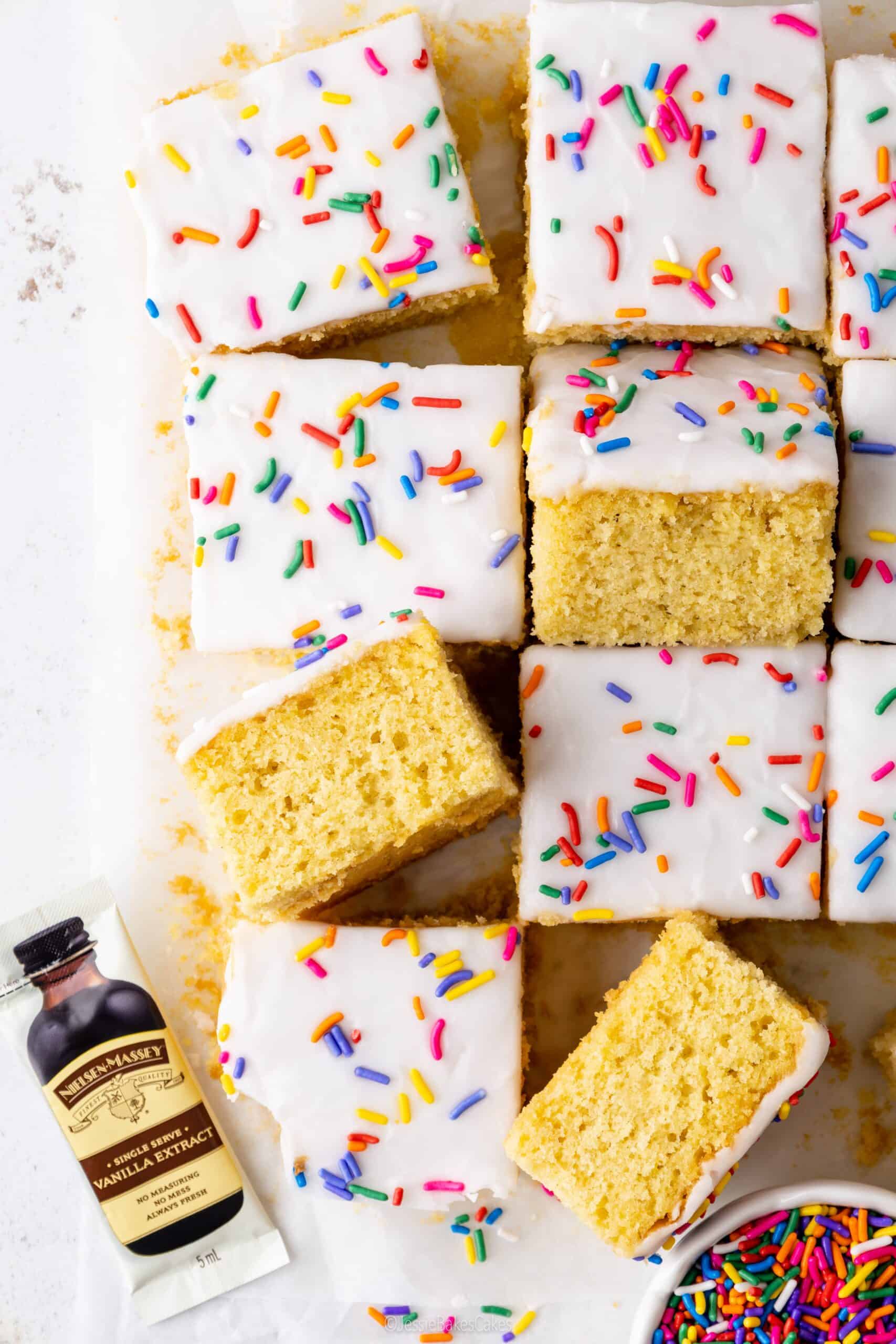 School Cake - Jessie Bakes Cakes